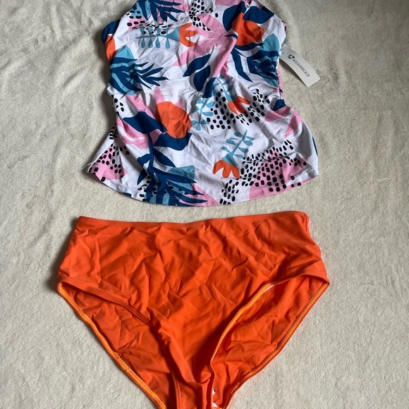 Swim | Large Walk On The Beach White Floral Tankini | Poshmark